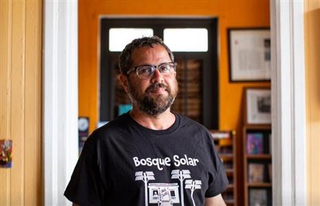 NAU Events - Presidential Speaker Series: Featuring Arturo Massol-Deyá